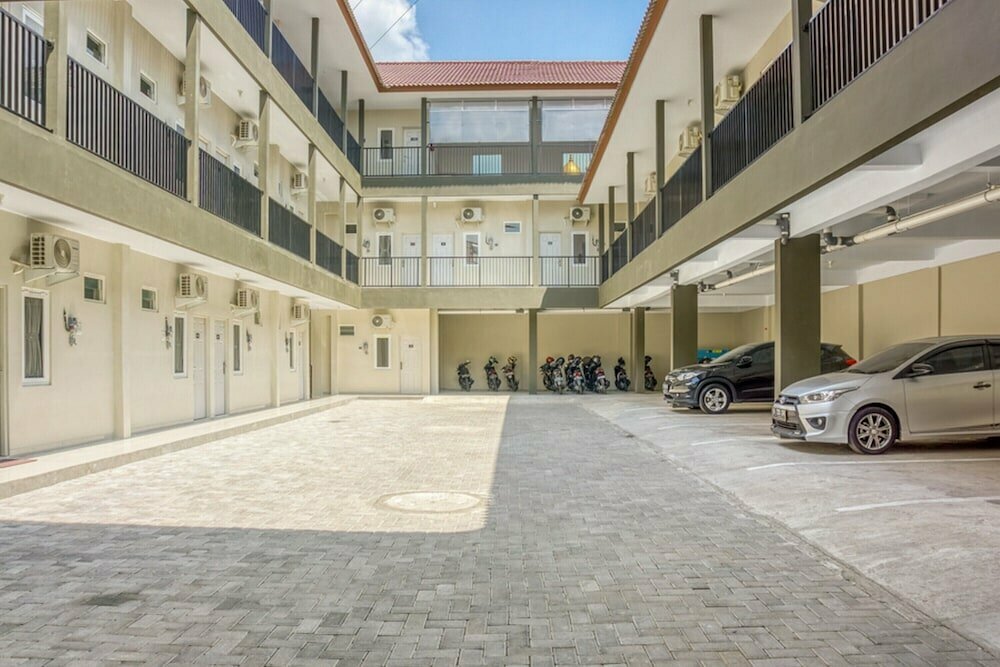 Otel RedDoorz @ Plemburan Jakal 2, Dünya, foto