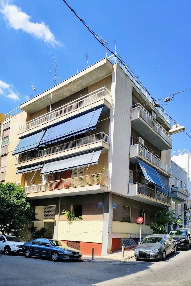 Otel Cute Apartment near Acropolis by Cloudkeys, Atina, foto