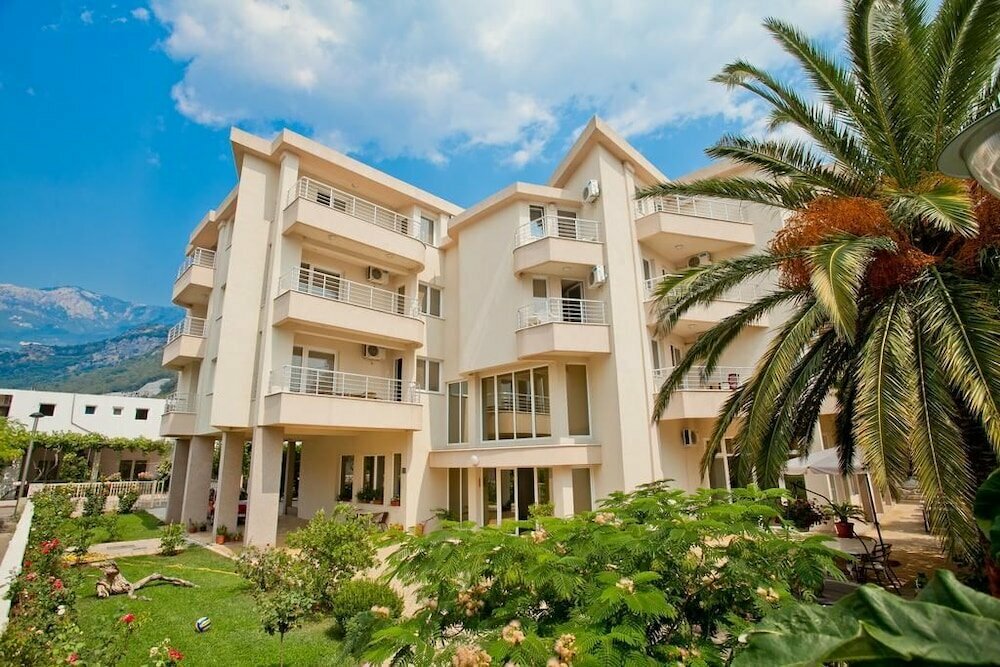 Otel Garni Hotel Bella, Dünya, foto