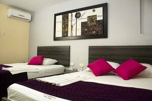 Hotel Dasanto (Atlantico, Municipio de Barranquilla, Calle 35, 38-92), otel  Barranquilla'dan