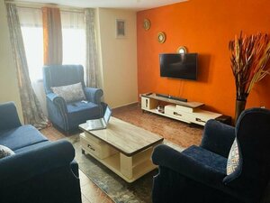 Stay. Plus First Choice Family Apartment (Nairobi County, Mihang'o, Embakasi, Nyayo Estate Road), otel  Nairobi'den