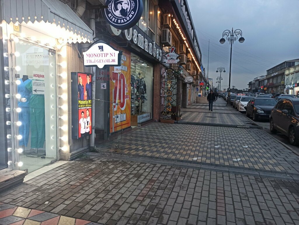 Giyim mağazası Monotip № 1, Bakü, foto