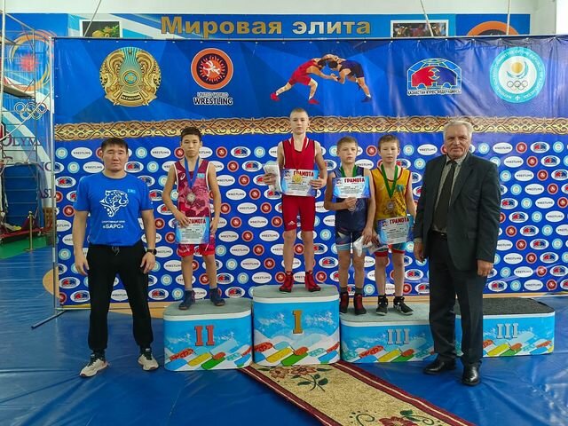 Spor kulüpleri Bars, Kostanay eyaleti, foto