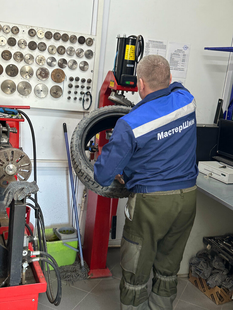 Oto lastik tamiri MasterTire, Tiumen, foto