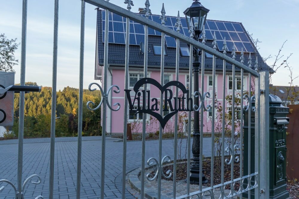 Otel Villa Ruth, Kuzey Ren‑Vestfalya, foto