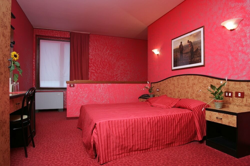 Otel Motel Ranch, Lombardiya, foto