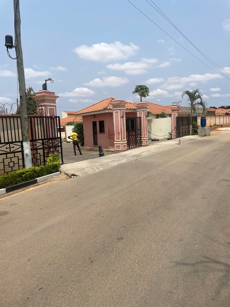 Otel Condomínio Sol kikuxi Viana, Loanda, foto
