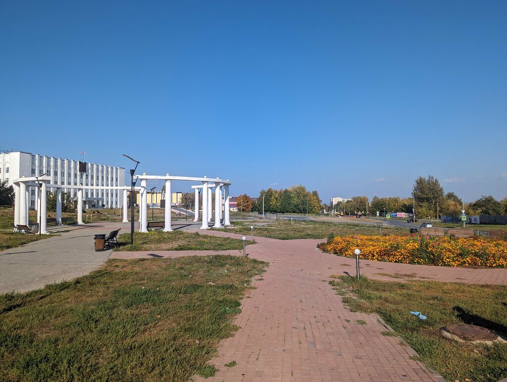 Kültür ve eğlence parkları Siyaniye Square, Kozmodemyansk, foto