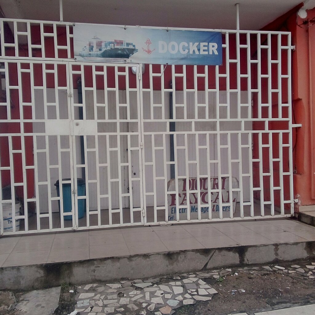 Lojistik firmaları Docker, Abican, foto