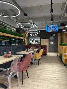 PizzaFabrika (Magistralnaya Street No:20, Kostroma), restoran  Kostroma'dan