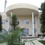 Art School (Adabiyot koʻchasi No:49A, Kokand), sanat okulları  Kokand'dan