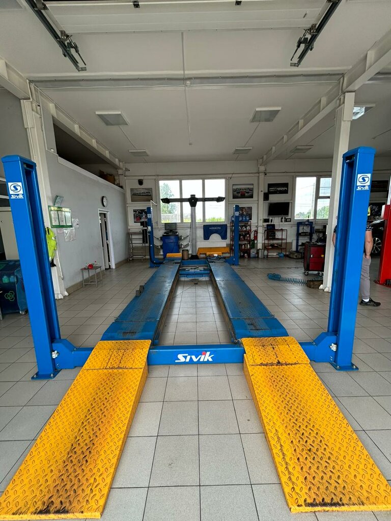 Otomobil servisi Mystang, Melenki, foto