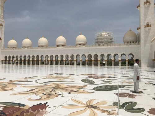 Photo: Kamoon, restaurant, Abu Dhabi, King Abdullah Bin Abdulaziz Al ...
