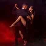 Argentine tango (Nizhne-Volzhskaya Embankment No:17), dans okulları  Nijni Novgorod'dan