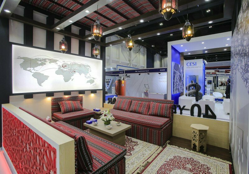 i̇nşaat makinaları ve ekipmanları Urban Display Technical Services, Dubai, foto