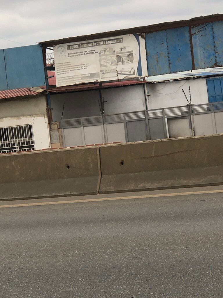 Yapı mağazası J. Gungi, Construção, Loanda, foto