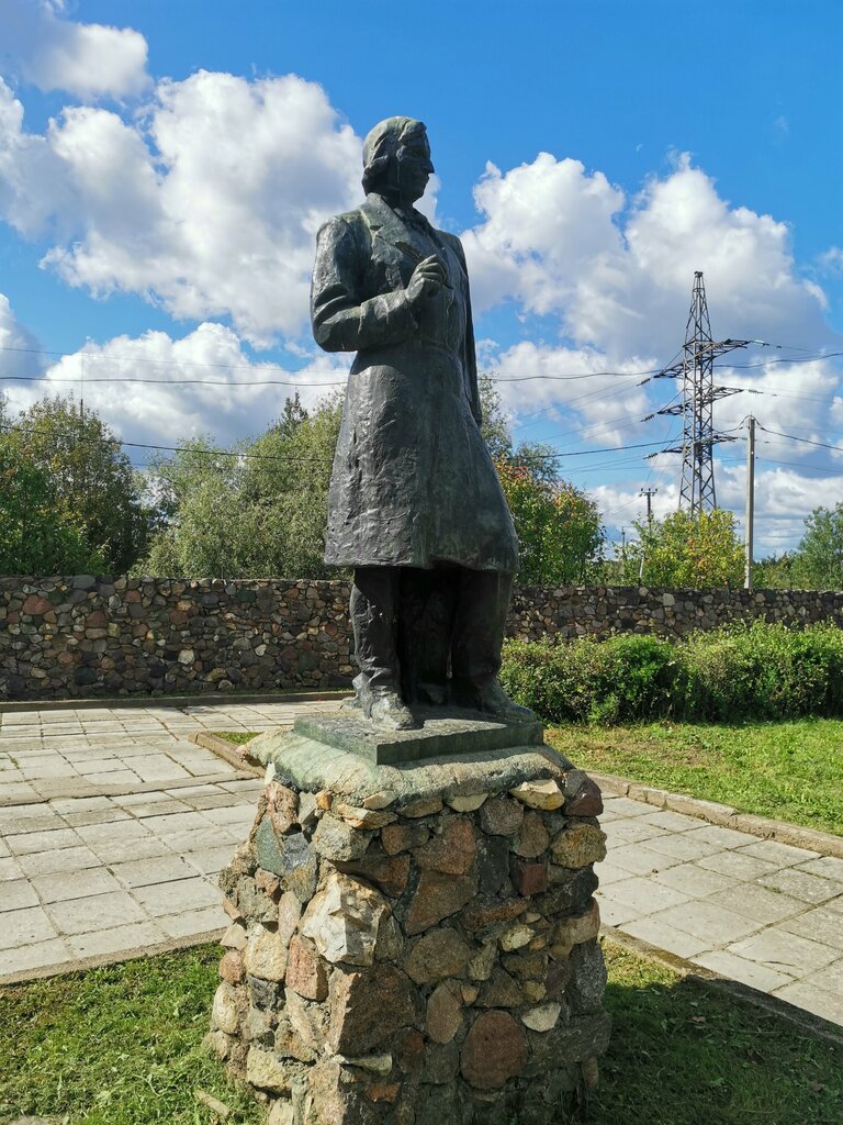 Anıt, heykel Николай Васильевич Гоголь, Moskova ve Moskovskaya oblastı, foto