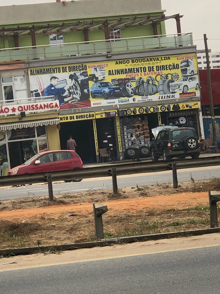 Jant ve lastikçiler Ango Bougarva Pneus & Baterias, Loanda, foto