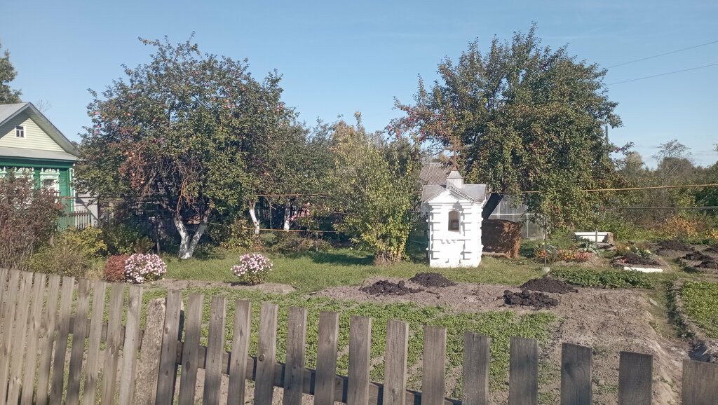Şapel, haç anıtı Часовня мученицы Лидии, Viçuga, foto