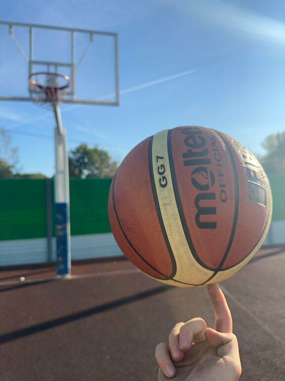 Spor alanı Баскетбольная площадка, Moskova ve Moskovskaya oblastı, foto