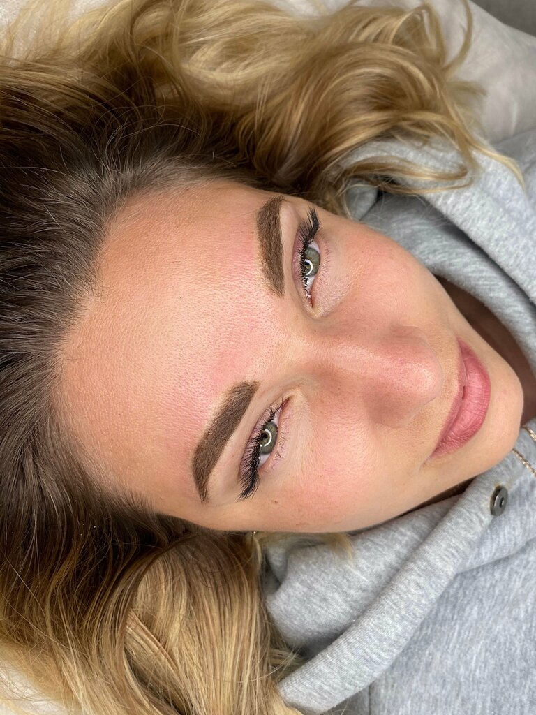 Kaş ve kirpik salonu Yana Kriko permanent, Petropavlovsk, foto