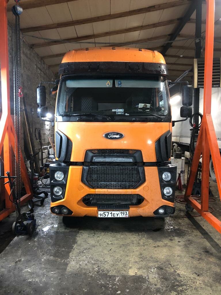 Kamyonların onarımı Big Auto, Tataristan, foto