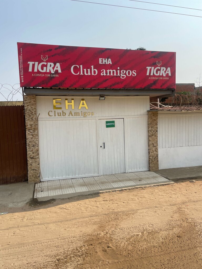 Restoran EHA Clube de amigos de Viana, Loanda, foto