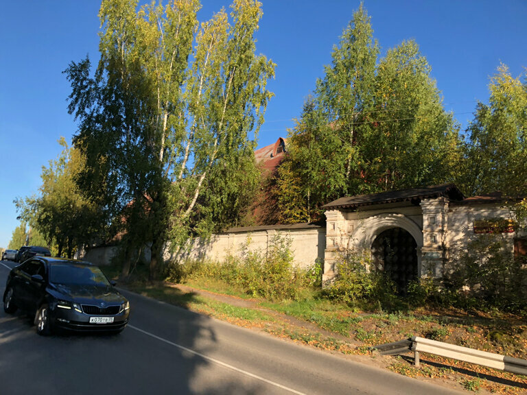 Turistik yerler Ustyuzhsky Saint John the Baptist Convent, Velikiy Ustug, foto