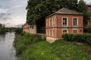 Museum of the History of City of Shlisselburg (No:2А, ostrov Fabrichny), müzeler ve sanat galerileri  Shlisselburg'dan