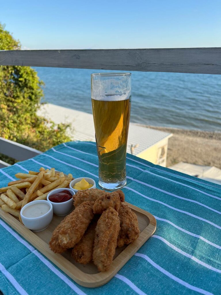 Kafe Утёс, Krasnodarski krayı, foto