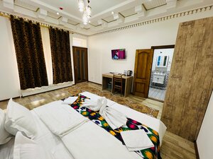 Lola (Samarkand Street No:42, Bukhara), otel  Buhara'dan