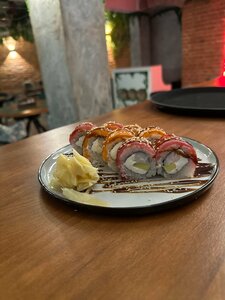 Ginza (ulitsa imeni N.G. Chernyshevskogo No:110, Saratov), restoran  Saratov'dan