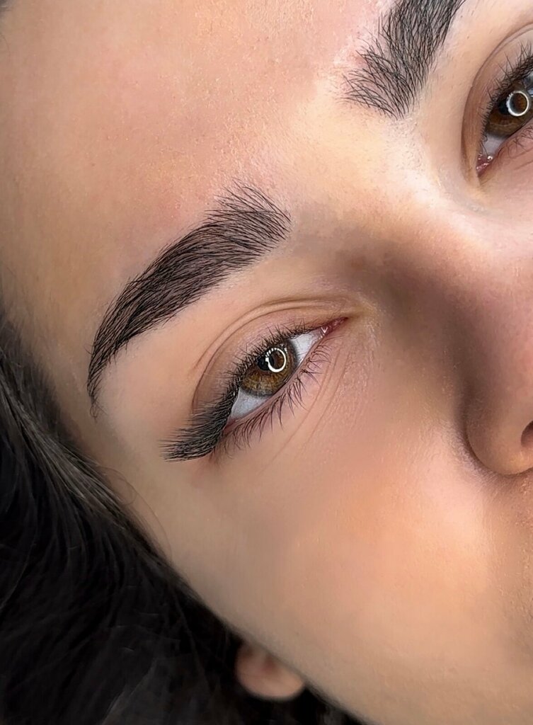 Kaş ve kirpik salonu Lukash. lash, Taganrog, foto