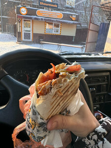 Shaurmeals (Sovetskaya ulitsa No:14), fast food  Belovo'dan