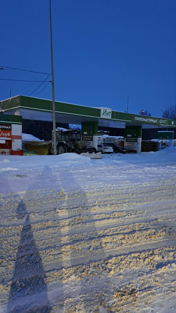 Benzin istasyonu Irtyshnefteprodukt, Hantı‑Mansi, foto