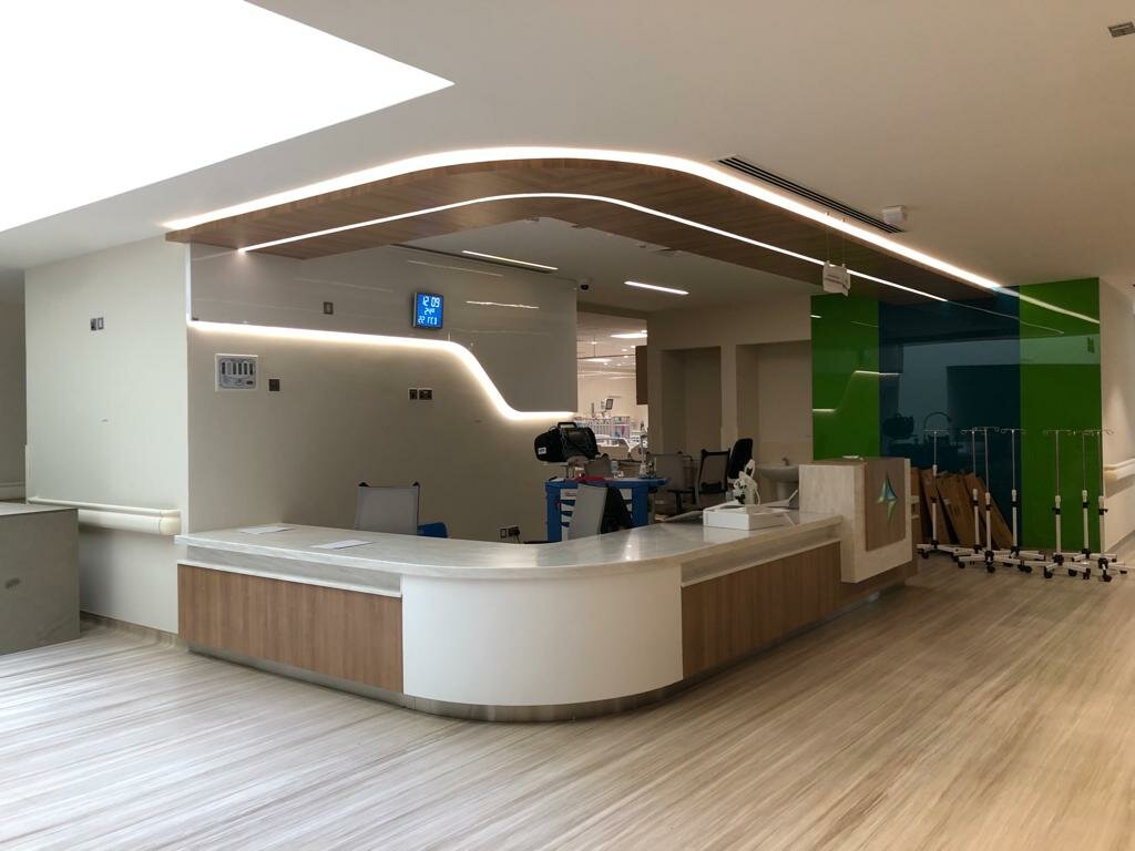 Endüstriyel inşaat Grids Contracting & Decor, Dubai, foto
