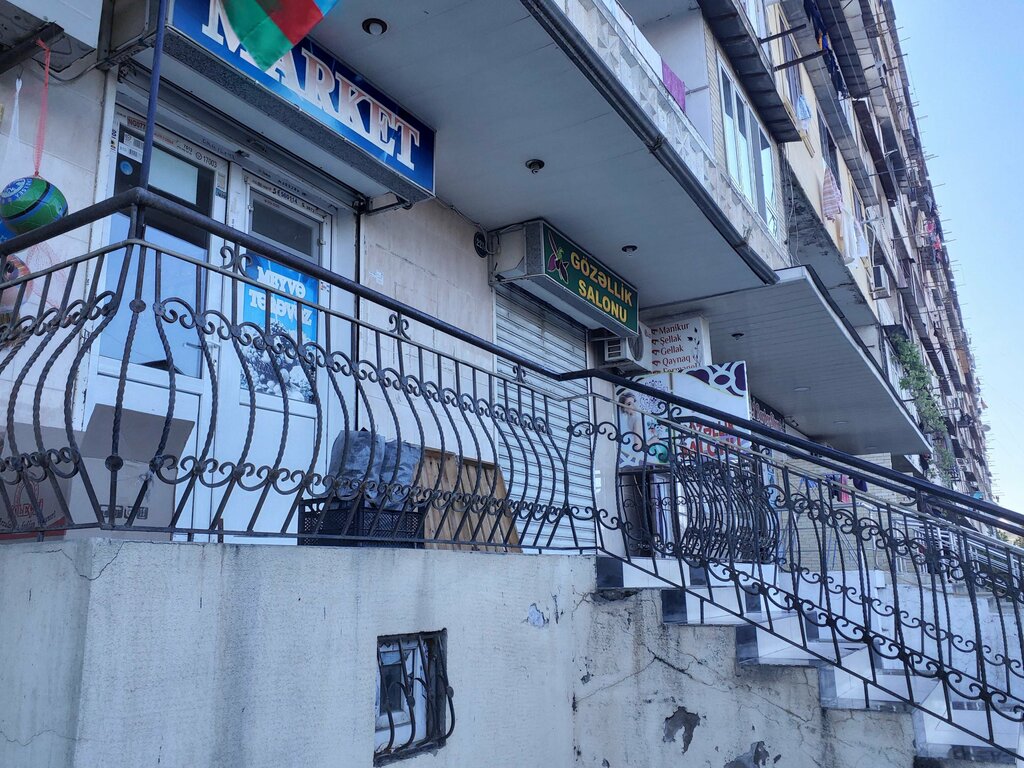 Güzellik salonu Gozellik salonu, Bakü, foto