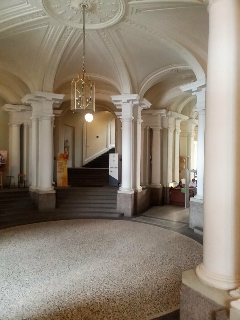 Kurs Sankt-Peterburgskaya akademiya hudojestv imeni Ili Repina Vechernie risovalnie klassi, Saint‑Petersburg, foto