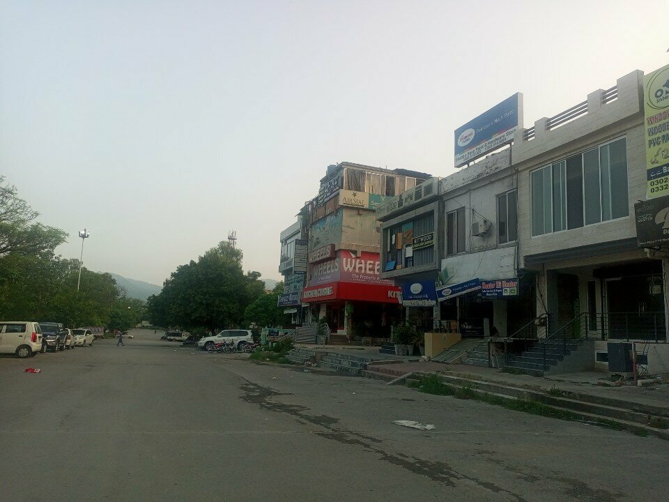 Elektronik eşya mağazaları Al-Haramain Electronics, Islamabad, foto