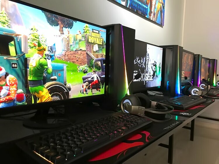 i̇nternet kafeler Stech E-spor, Bursa, foto