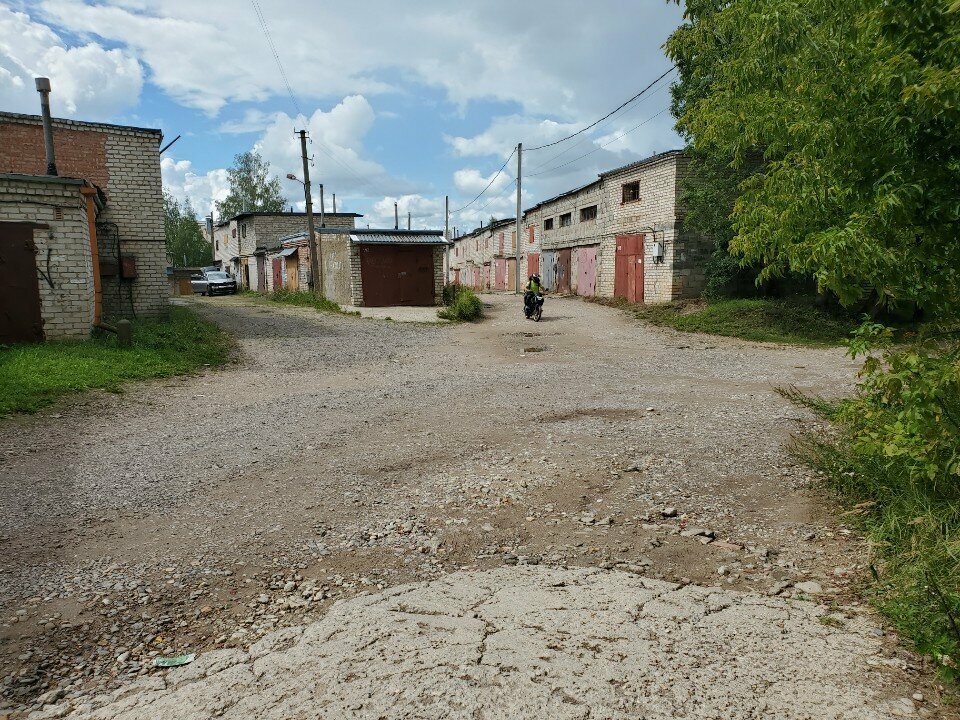 Garajlar ГК Чайка-3, Smolensk, foto