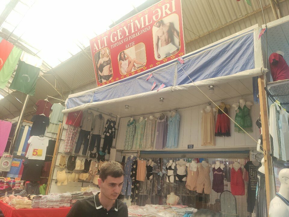 Giyim mağazası Alt geyimləri, Bakü, foto