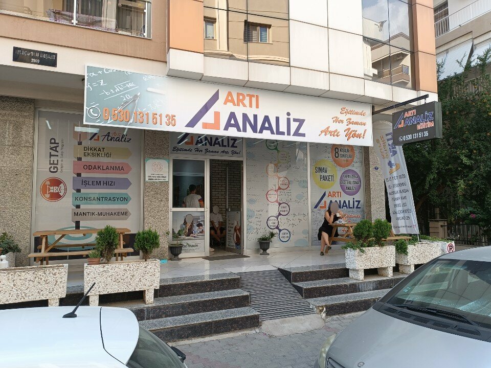 Eğitim merkezleri Özel Bostanlı Artı Analiz Özel Öğretim Kursu, İzmir, foto