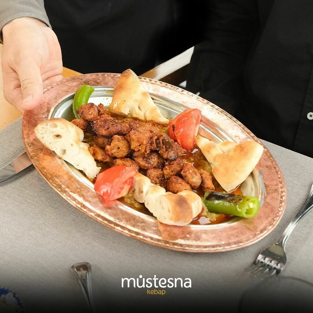 Restoran Müstesna Balık, Altınordu, foto