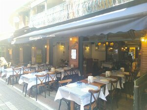 Sokak Bar (Osmanağa Mahallesi, Osmancık Sk., No:12/A, 34714 Kadıköy, İstanbul), bar  İstanbul'dan