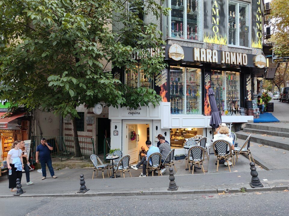 Kafe Cafe De La Esquina, İstanbul, foto