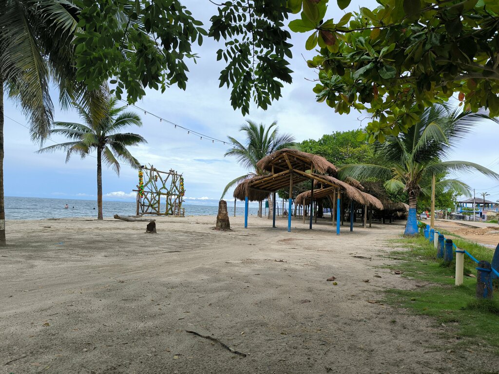 Oyun alanı Public Beach Coveñas, , foto