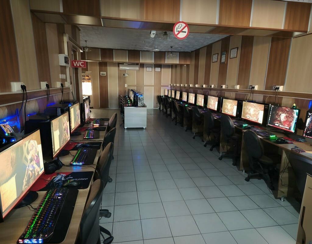 i̇nternet kafeler Gezegen Internet Cafe, Erzincan, foto
