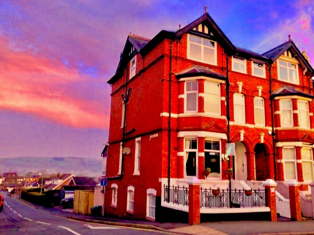 Otel Greylands Guest House, Llandrindod Wells, foto