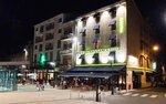 Le Renaissance (Auvergne-Rhône-Alpes, Cantal, Aurillac, Avenue Gambetta), otel  Aurillac'tan